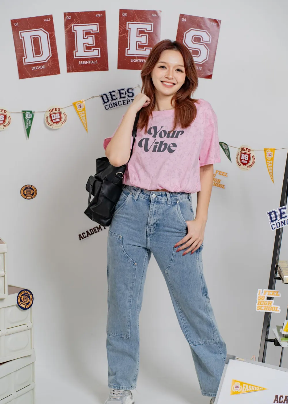 Letter Graphic Print Short Sleeves Top - DEES