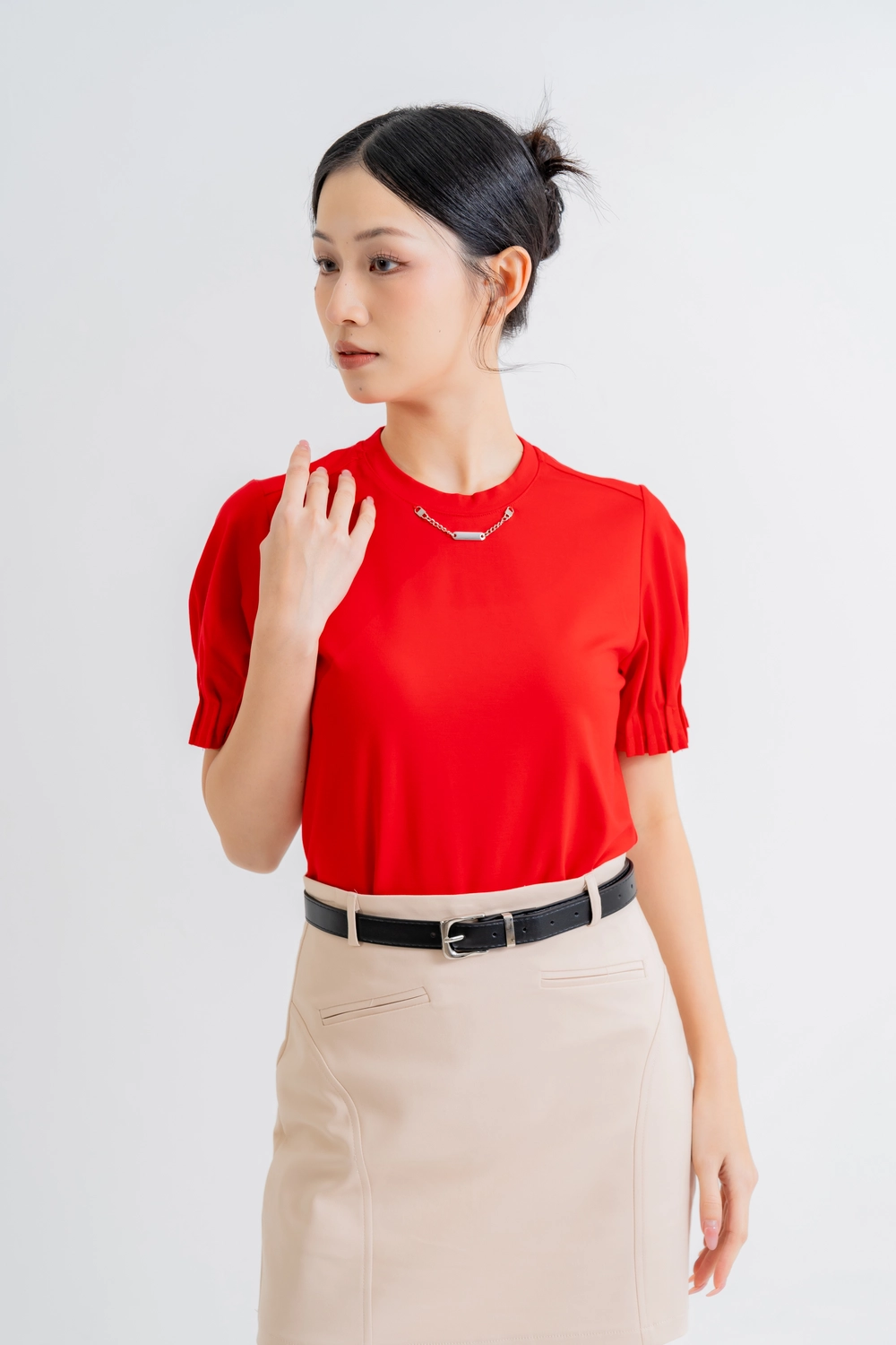 Chain Neck Puff Sleeve Top - DEES